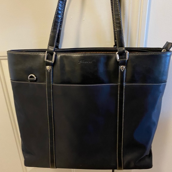 Targus | Bags | Leather Laptop Bag | Poshmark